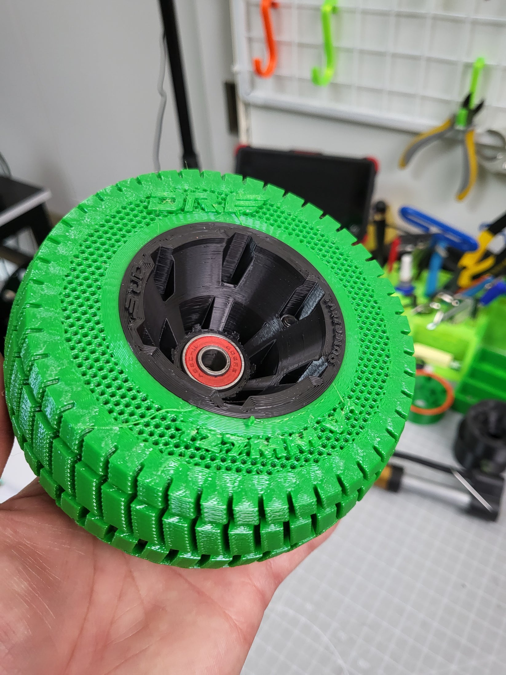 Dr. E 127mm Airless TPU Wheels 3D Print Kit [Personal License] – Dr. E ...