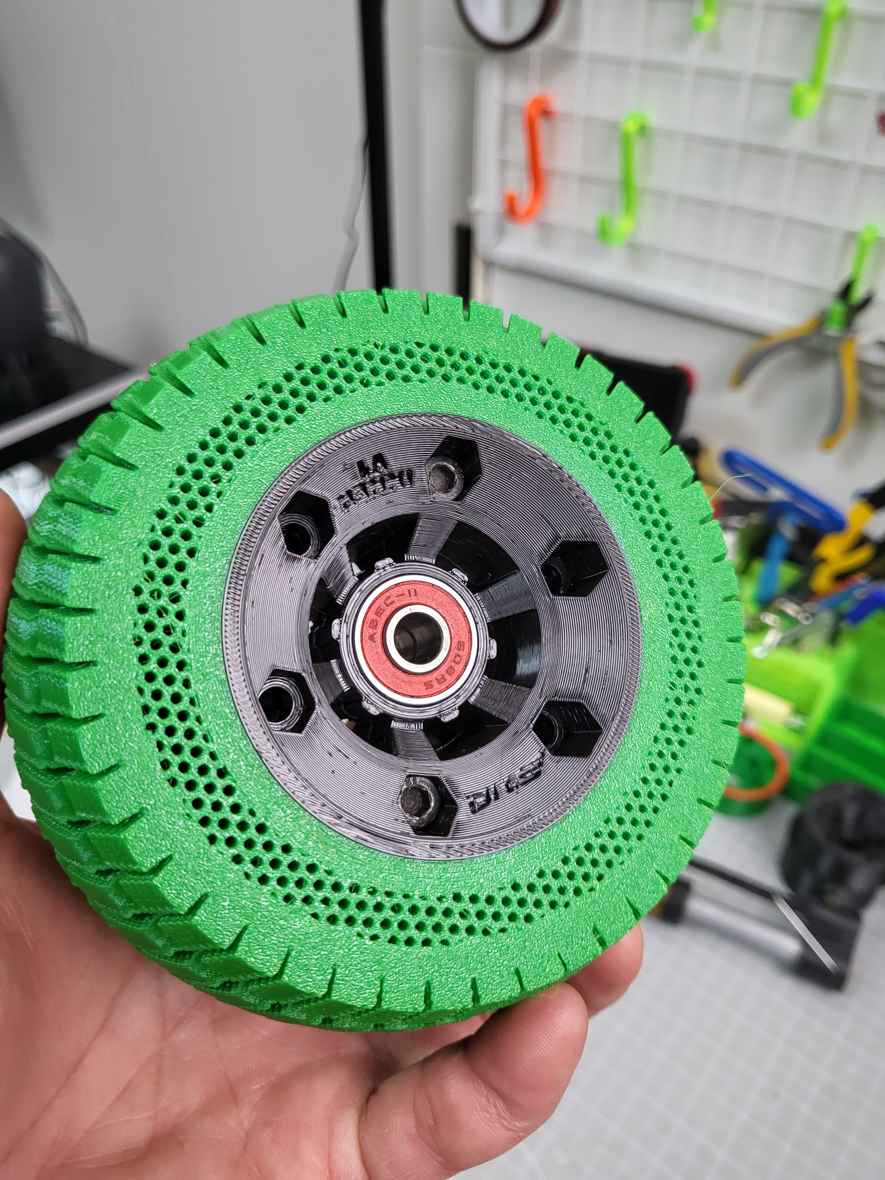 Dr. E 127mm Airless TPU Wheels 3D Print Kit [Personal License] – Dr. E ...