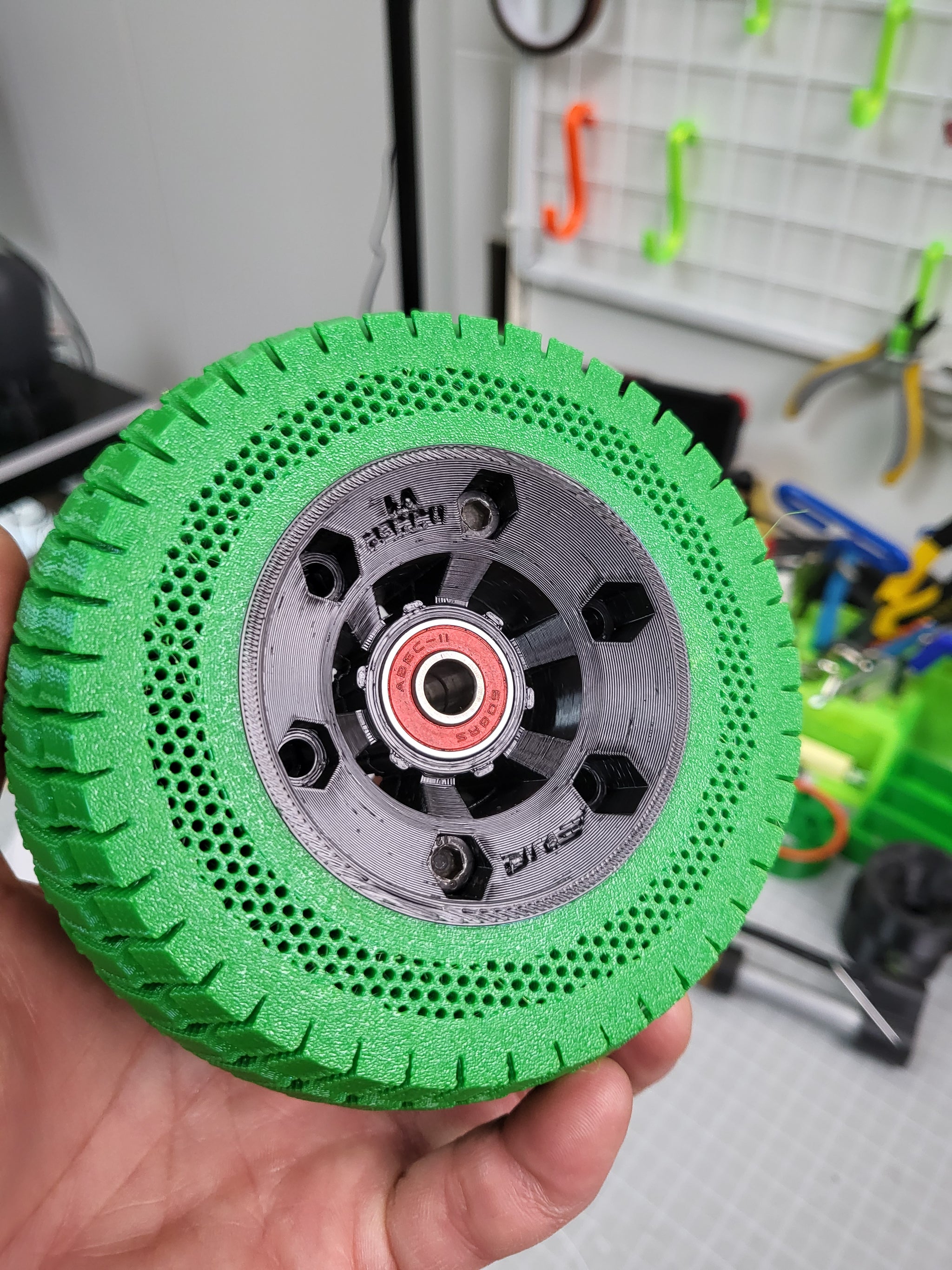 Dr. E 127mm Airless TPU Wheels 3D Print Kit [Personal License] – Dr. E ...