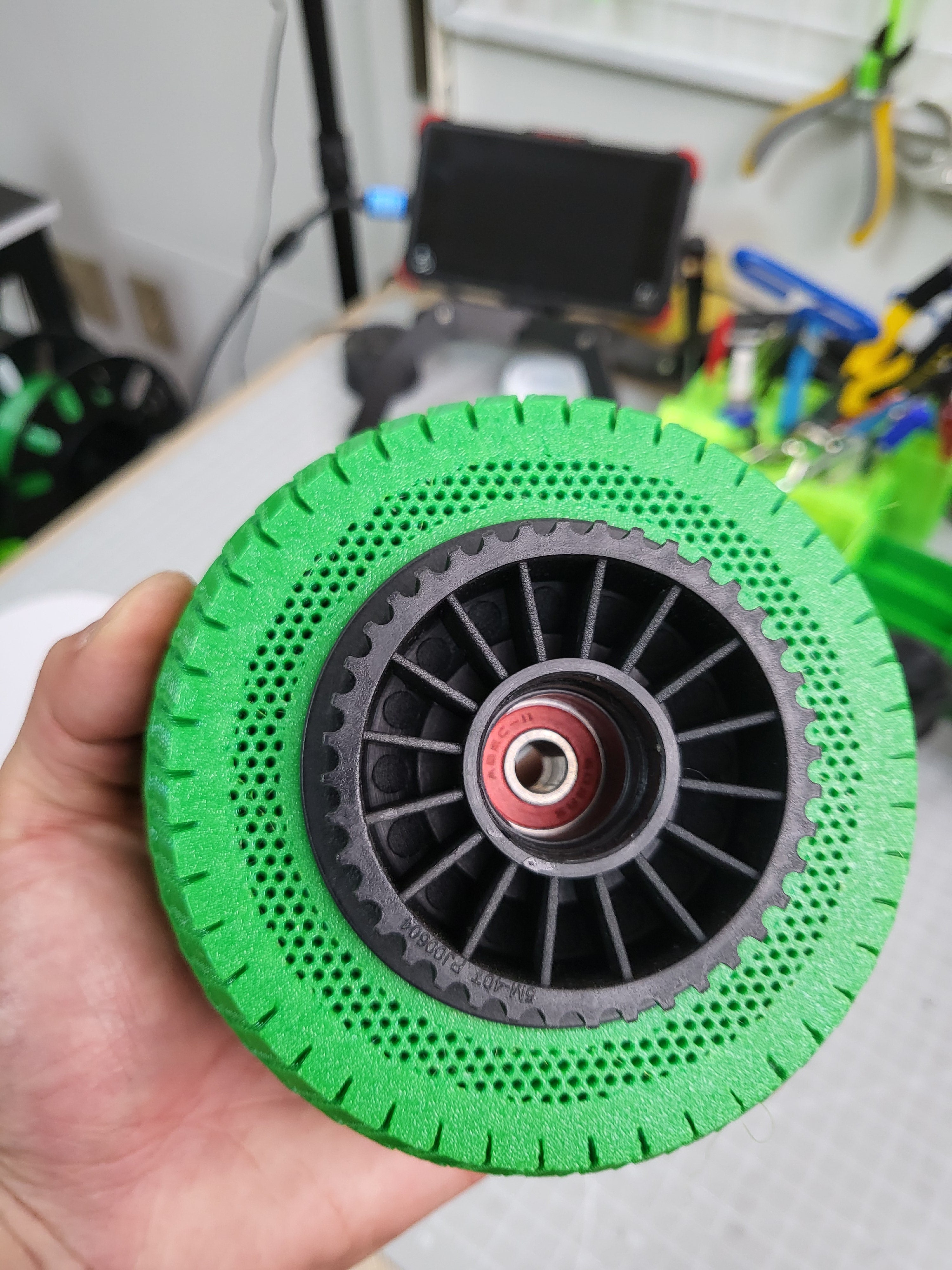 Dr. E 127mm Airless TPU Wheels 3D Print Kit [Personal License] – Dr. E ...